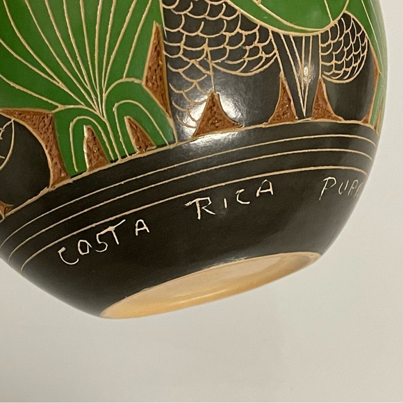 Accents | Costa Rica Art Pottery Vase Hand Carved Sea Turtles Celia ...